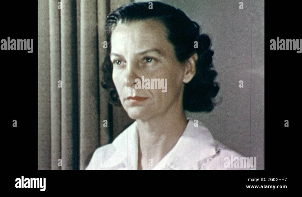 1950s portrait color Stock Videos & Footage - HD and 4K Video Clips - Alamy