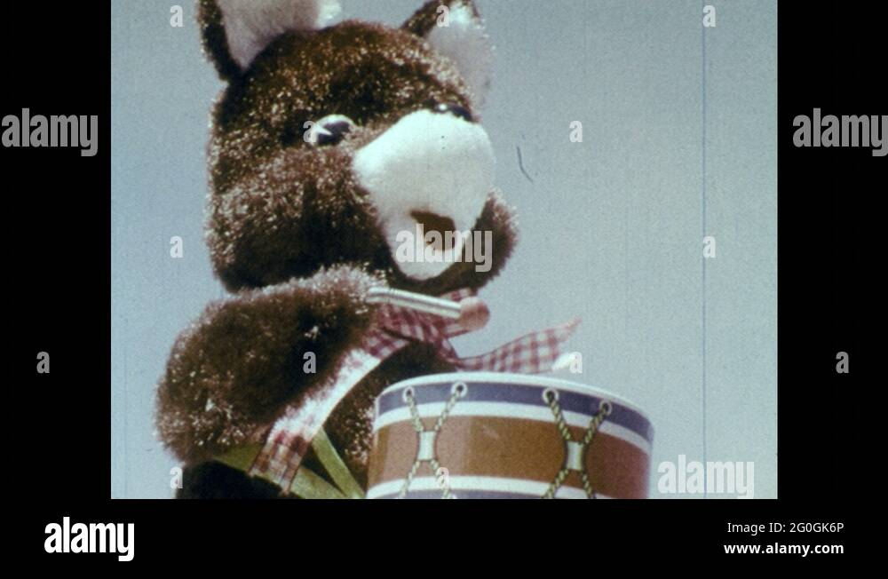 Puppy drum Stock Videos & Footage - HD and 4K Video Clips - Alamy