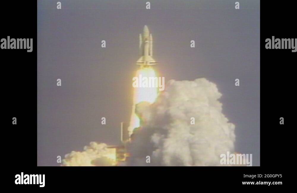 Liquid hydrogen rocket Stock Videos & Footage - HD and 4K Video Clips ...