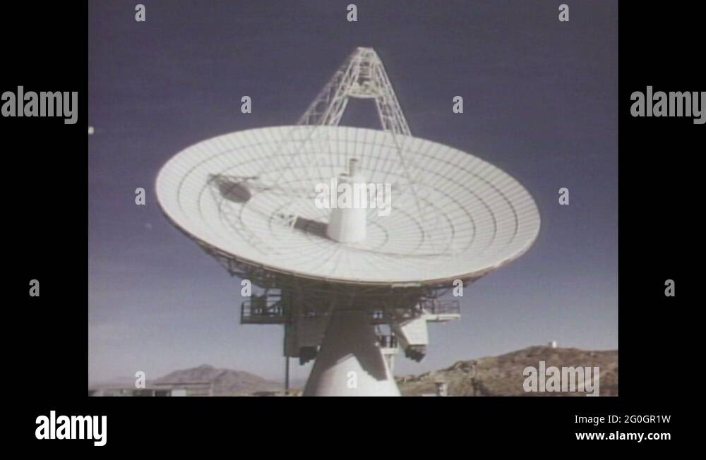 1980s: UNITED STATES: Deep Space Network tracking. Sun and planets in ...