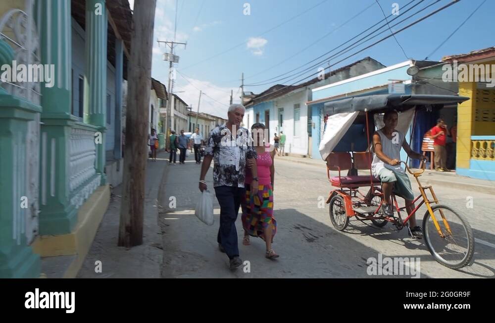 Life in cuban street Stock Videos & Footage - HD and 4K Video Clips - Alamy