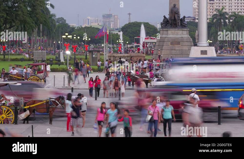 TIMELAPSE Busy pedestrian street crossing Rizal park,Manila,Luzon ...