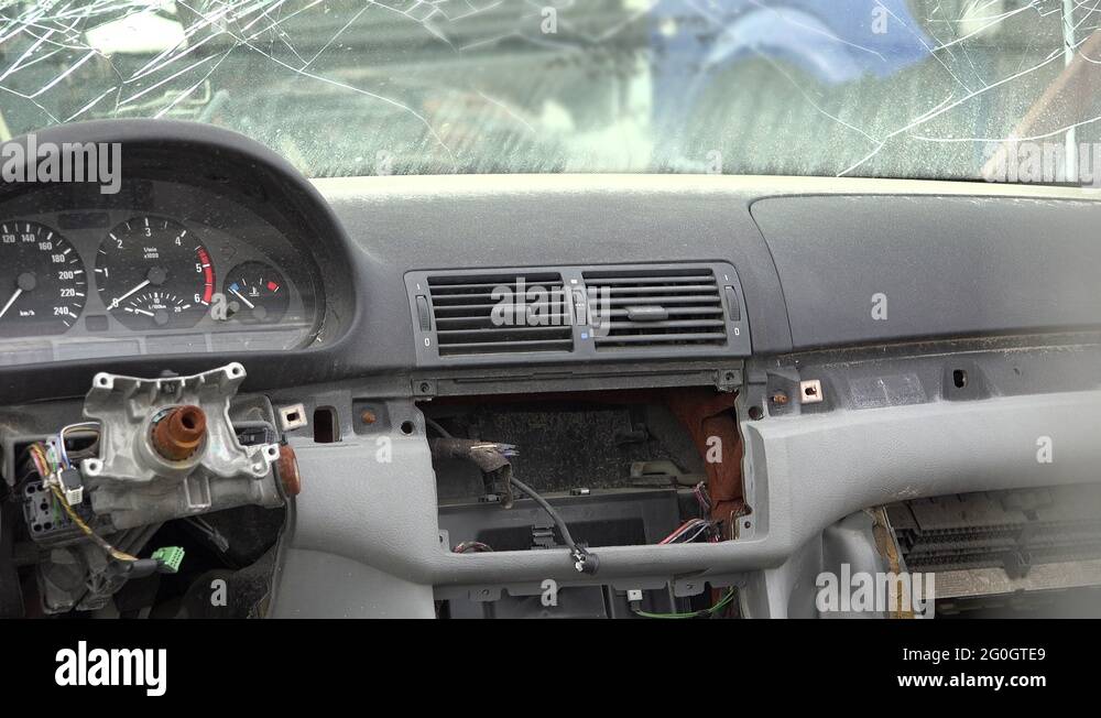 Broken vehicle windscreen Stock Videos & Footage - HD and 4K Video ...