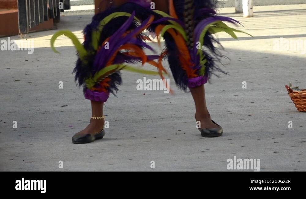 Costumed dancer Stock Videos & Footage - HD and 4K Video Clips - Alamy