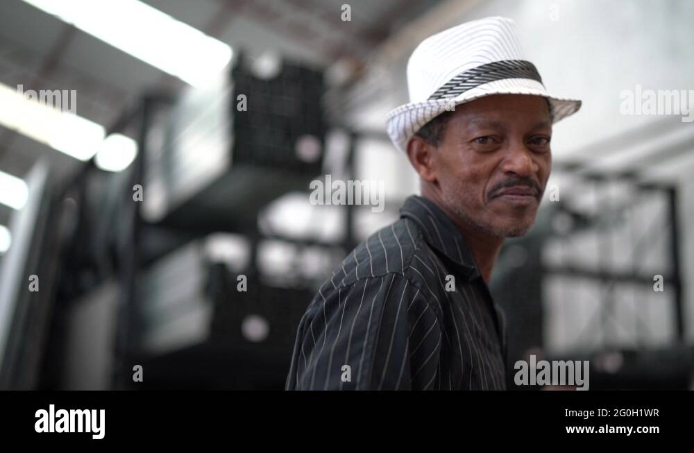 Brazilian samba dancer Stock Videos & Footage - HD and 4K Video Clips ...