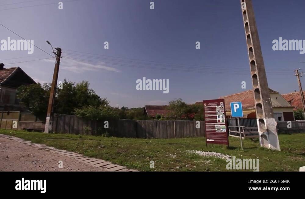 Roadside well Stock Videos & Footage - HD and 4K Video Clips - Alamy