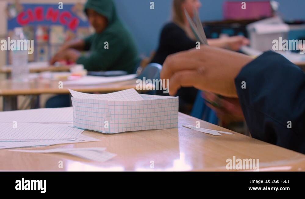 Taping paper Stock Videos & Footage - HD and 4K Video Clips - Alamy