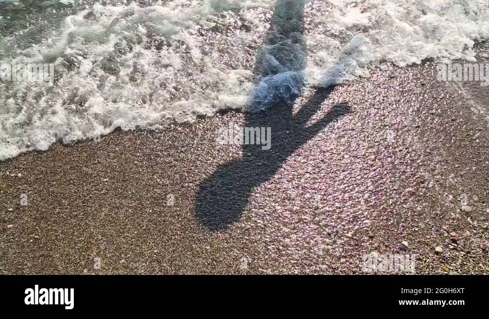 Body shadow sun Stock Videos & Footage - HD and 4K Video Clips - Alamy