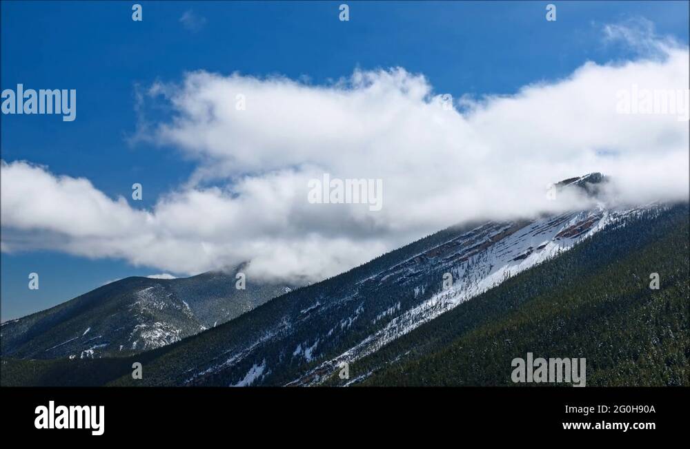 Snow showers Stock Videos & Footage - HD and 4K Video Clips - Alamy