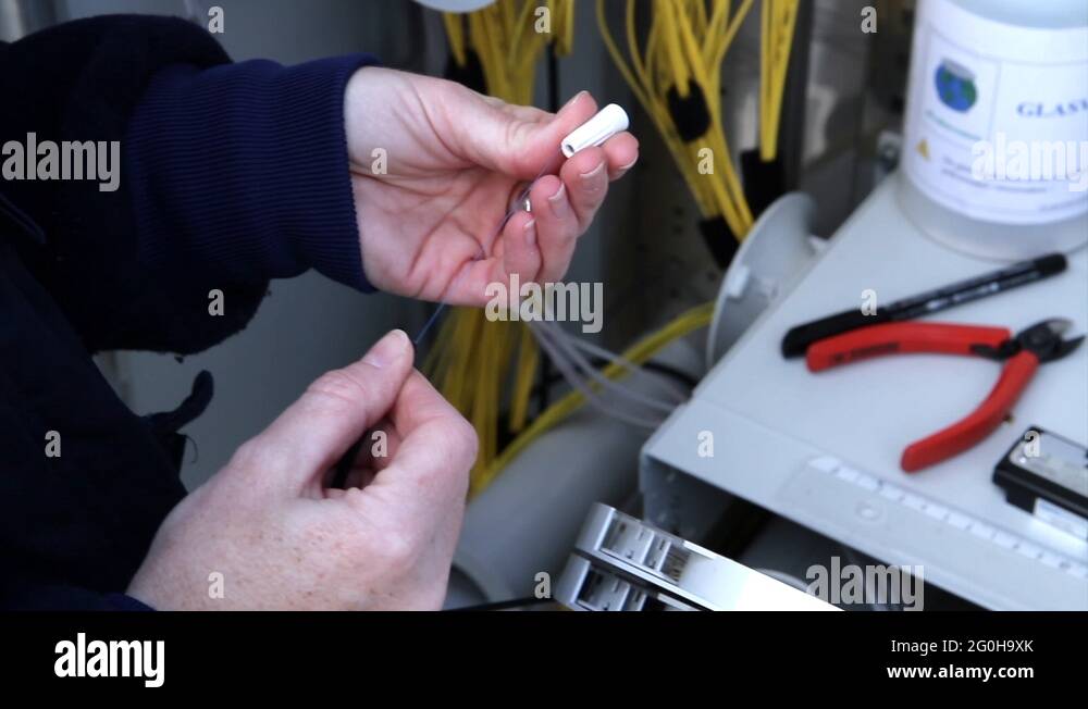 Fibre optic cable engineer Stock Videos & Footage - HD and 4K Video ...