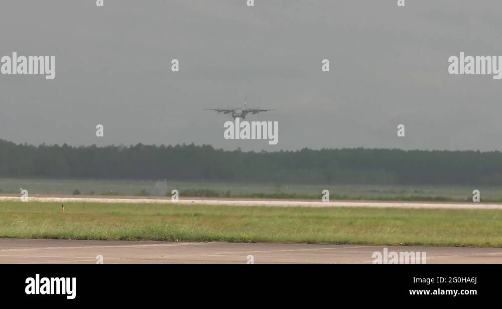 C 130 hercules cargo plane Stock Videos & Footage - HD and 4K Video ...