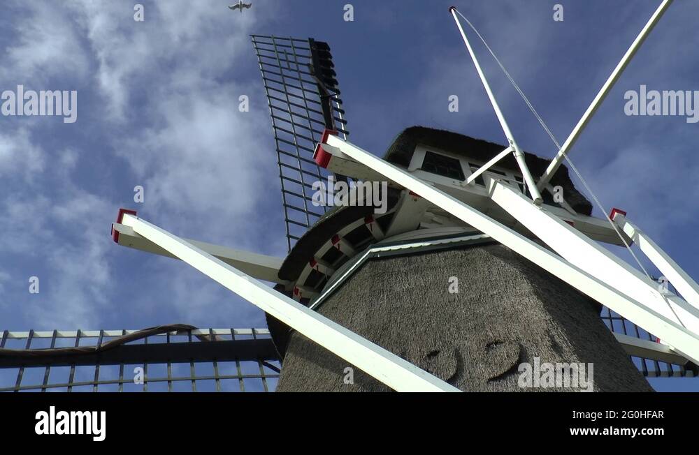 Windmill cogwheel Stock Videos & Footage - HD and 4K Video Clips - Alamy