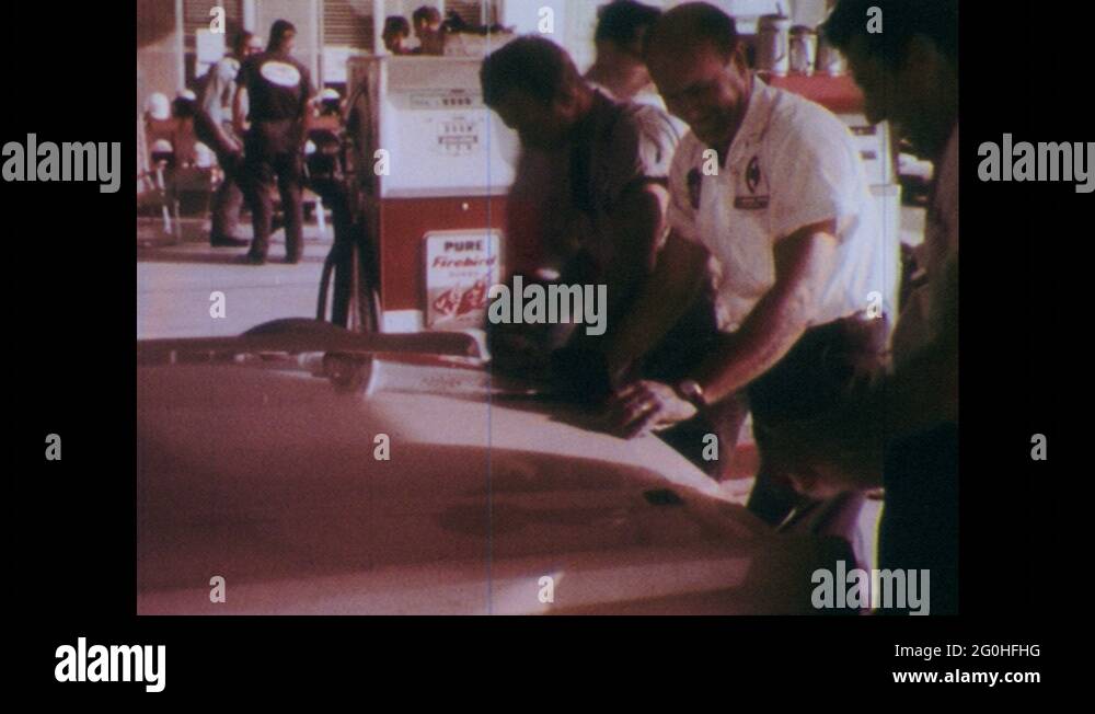 Car repair 1960s Stock Videos & Footage - HD and 4K Video Clips - Alamy