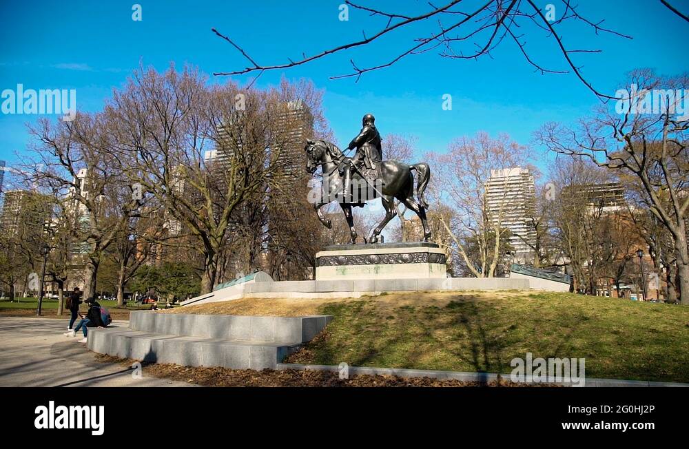 King edward statue Stock Videos & Footage - HD and 4K Video Clips - Alamy