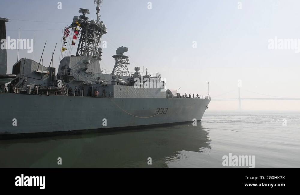 Royal canadian navy halifax class frigate Stock Videos & Footage - HD ...