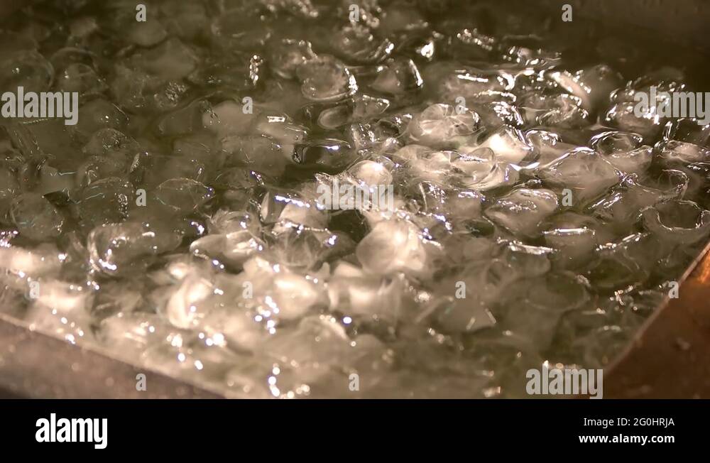 Chill container Stock Videos & Footage - HD and 4K Video Clips - Alamy