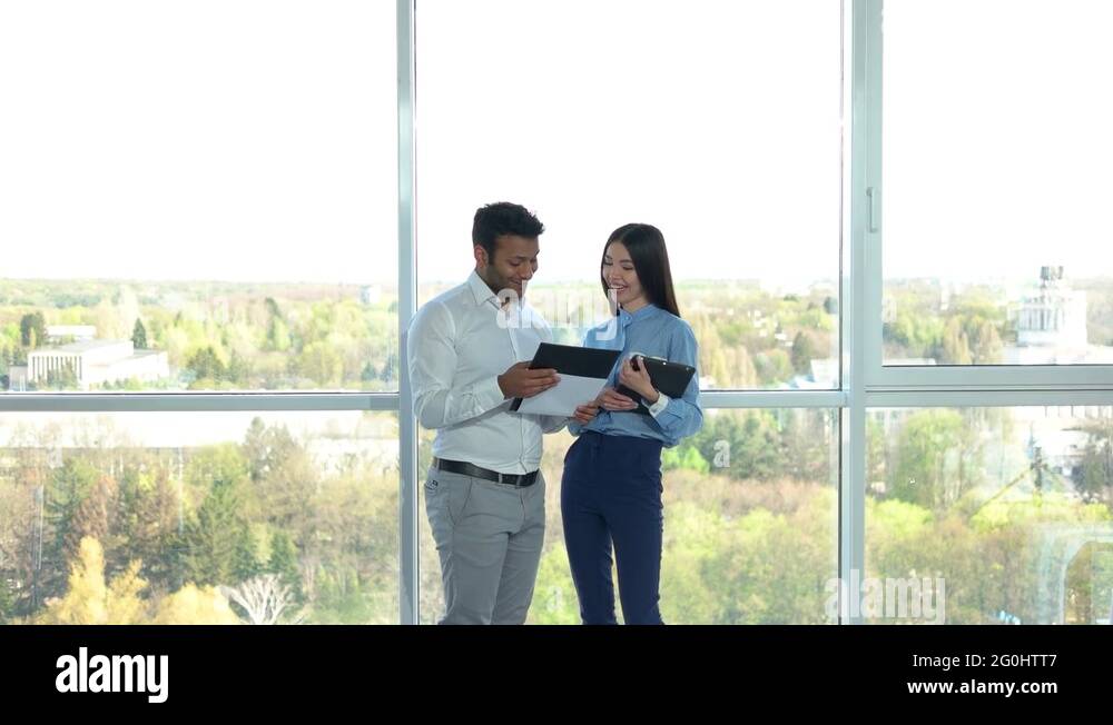 Dialogue boards Stock Videos & Footage - HD and 4K Video Clips - Alamy