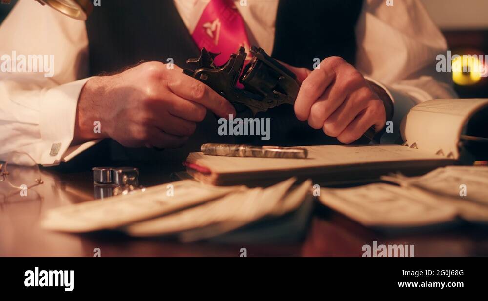 Mobster desk Stock Videos & Footage - HD and 4K Video Clips - Alamy