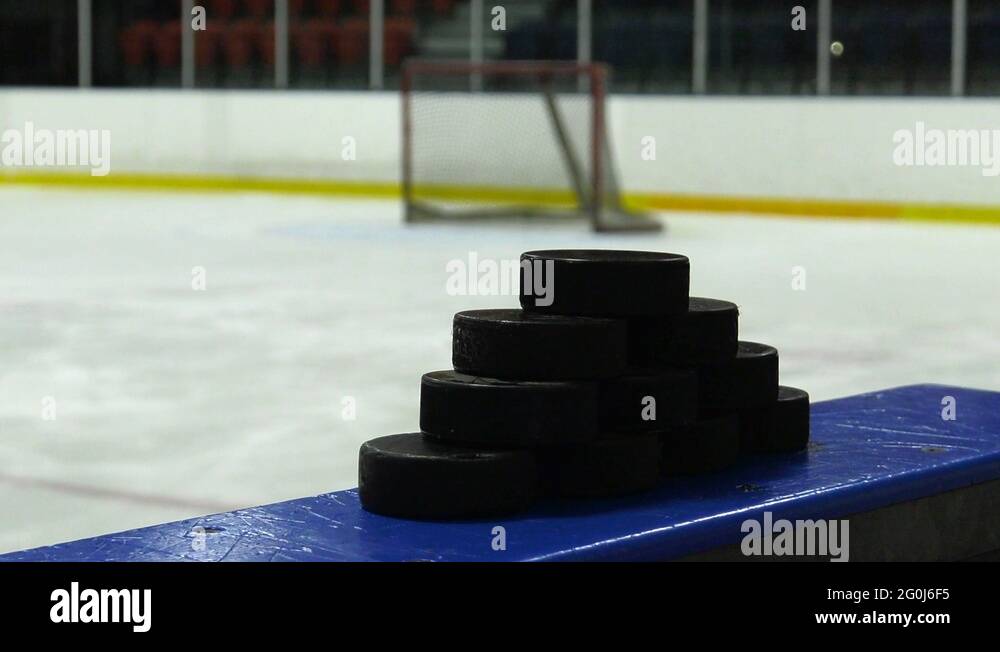 Female athlete pyramid Stock Videos & Footage - HD and 4K Video Clips ...