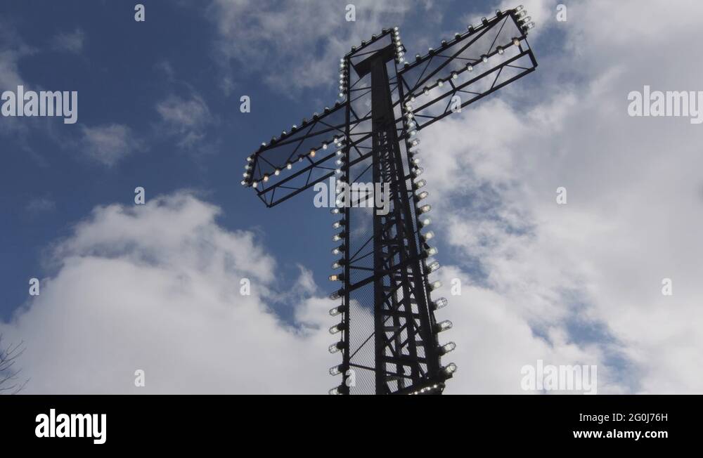 Blue hamilton Stock Videos & Footage - HD and 4K Video Clips - Alamy