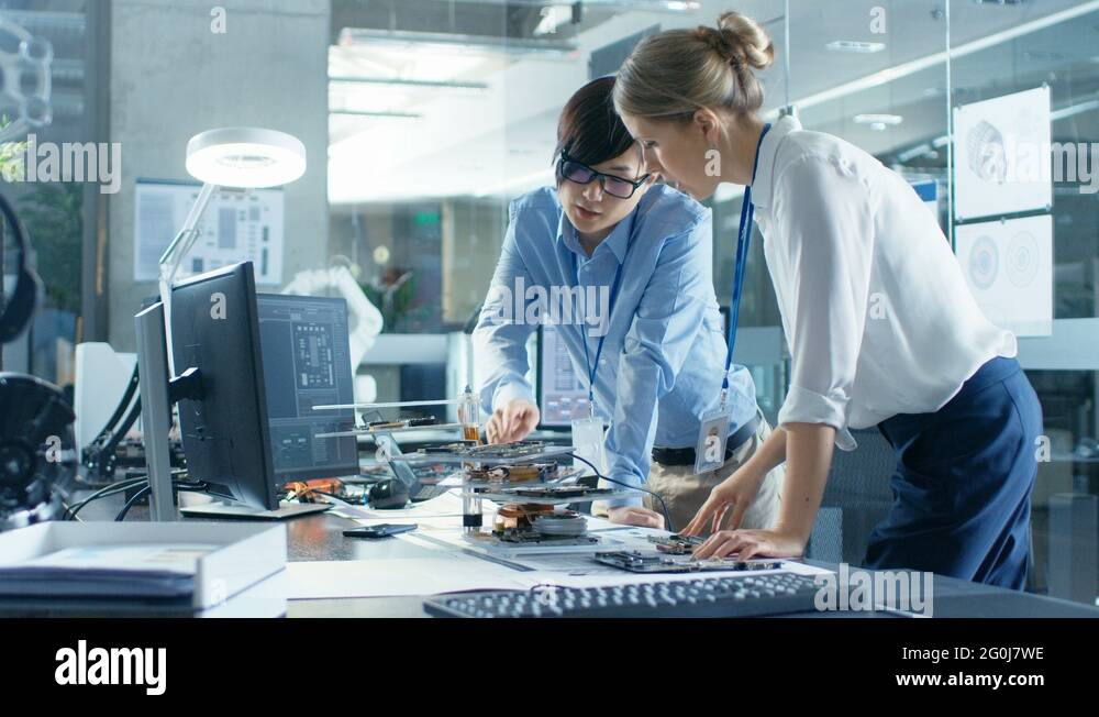 Printed computer boards Stock Videos & Footage - HD and 4K Video Clips ...