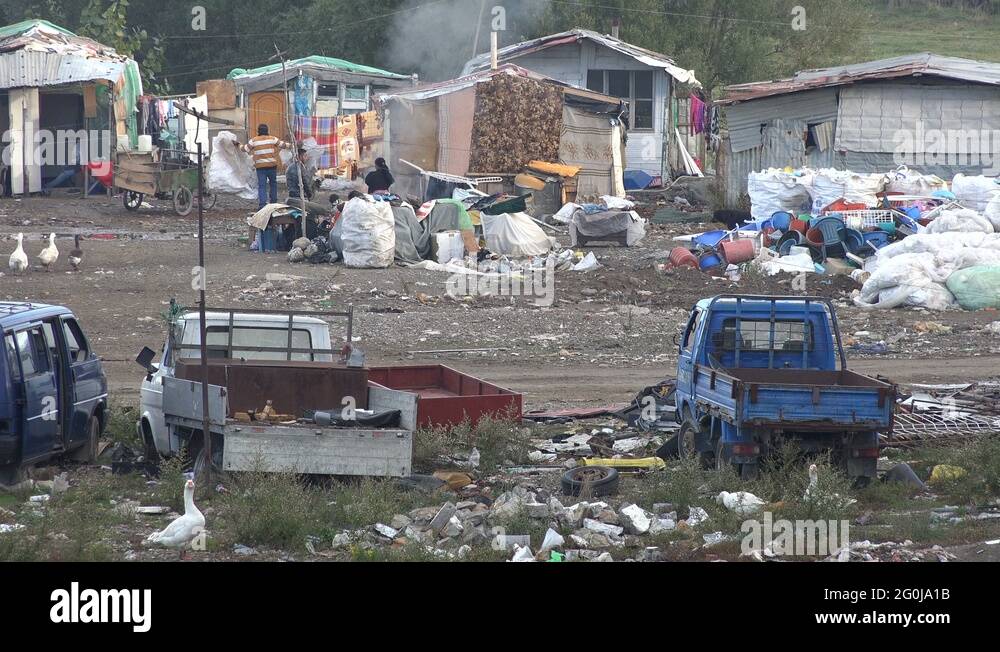 Gypsies roma people Stock Videos & Footage - HD and 4K Video Clips - Alamy