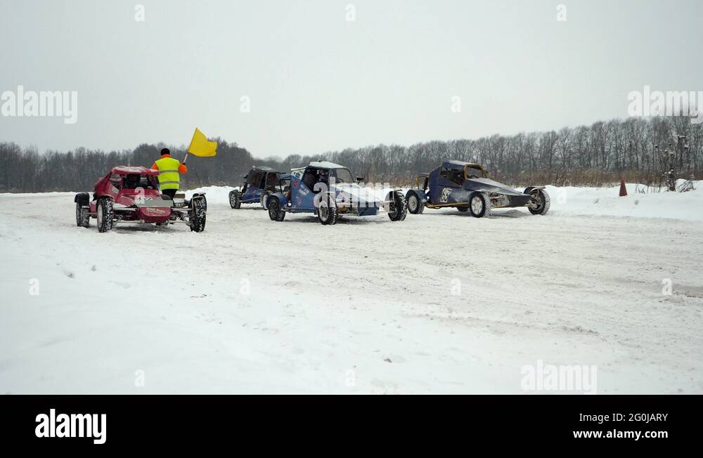 Steered wheels Stock Videos & Footage - HD and 4K Video Clips - Alamy