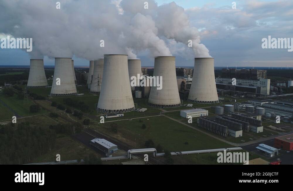 Coal fired power station air pollution Stock Videos & Footage - HD and ...