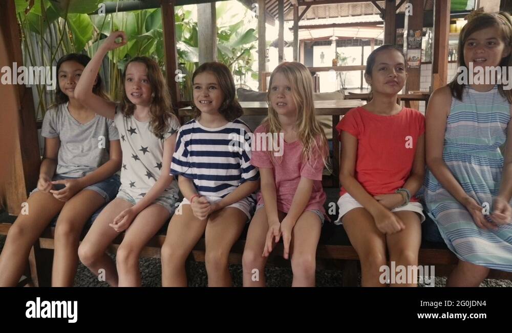 Group cute tween girls Stock Videos & Footage - HD and 4K Video Clips - Alamy