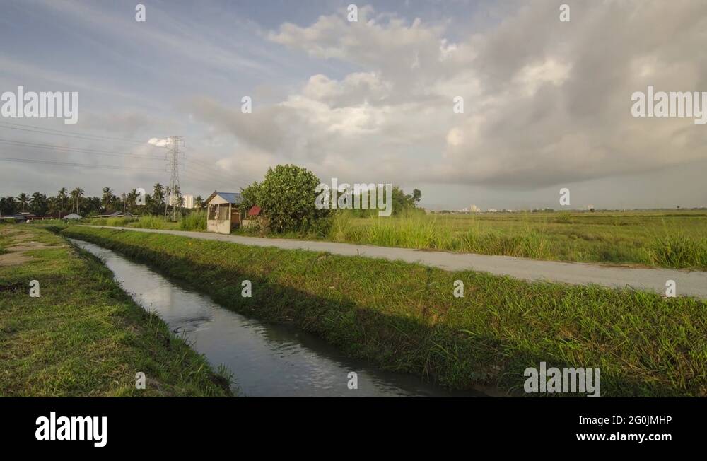 Traditional path Stock Videos & Footage - HD and 4K Video Clips - Alamy