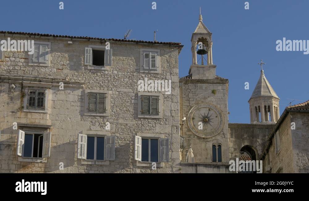 Romanesque palace Stock Videos & Footage - HD and 4K Video Clips - Alamy