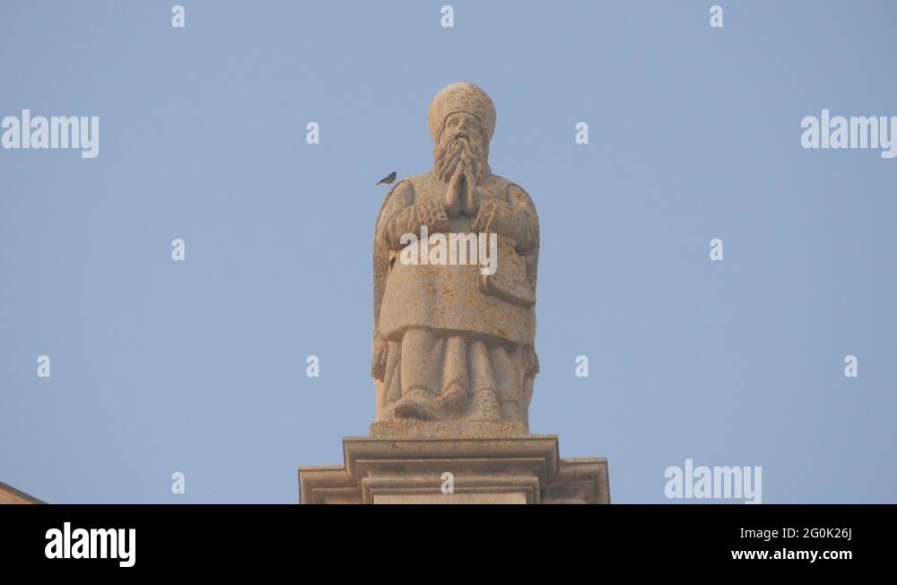 Praying statue saint Stock Videos & Footage - HD and 4K Video Clips - Alamy