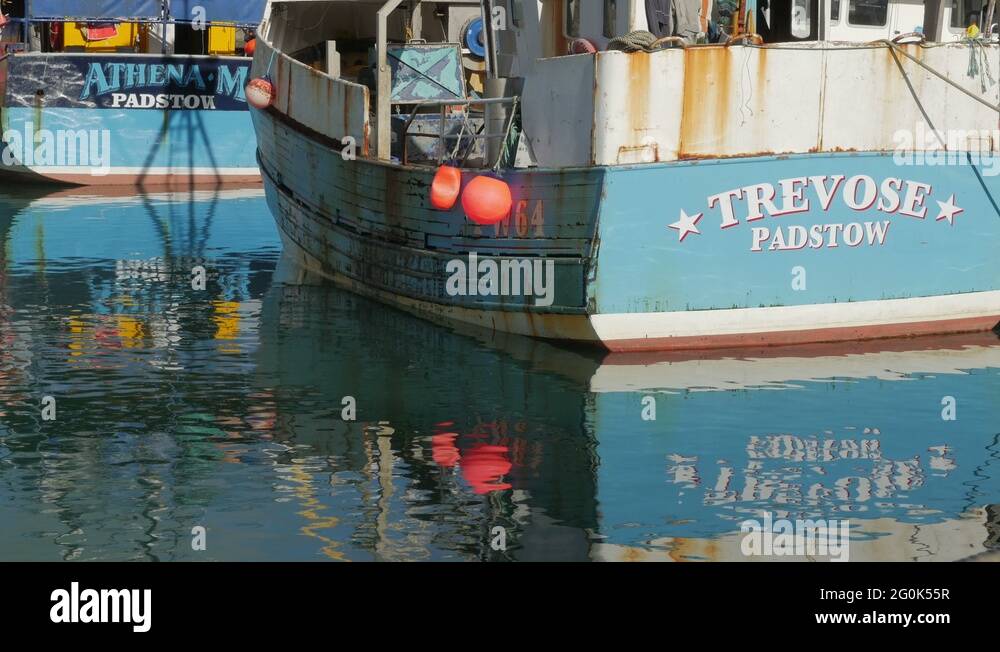 Strand quay Stock Videos & Footage - HD and 4K Video Clips - Alamy
