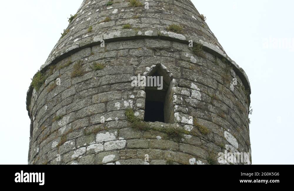 Round towers tower Stock Videos & Footage - HD and 4K Video Clips - Alamy