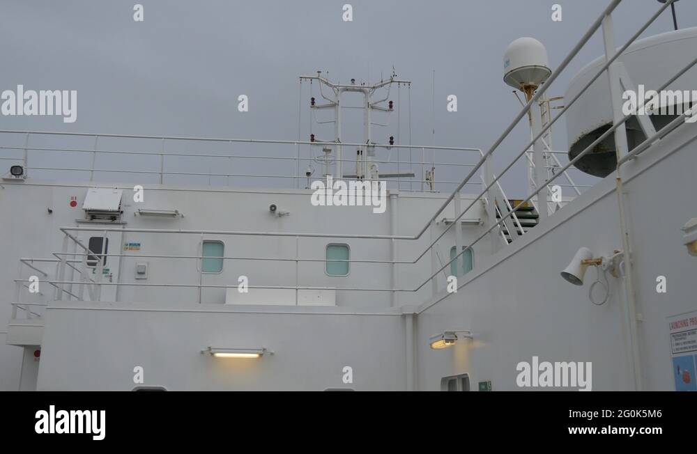 Top view ships Stock Videos & Footage - HD and 4K Video Clips - Alamy