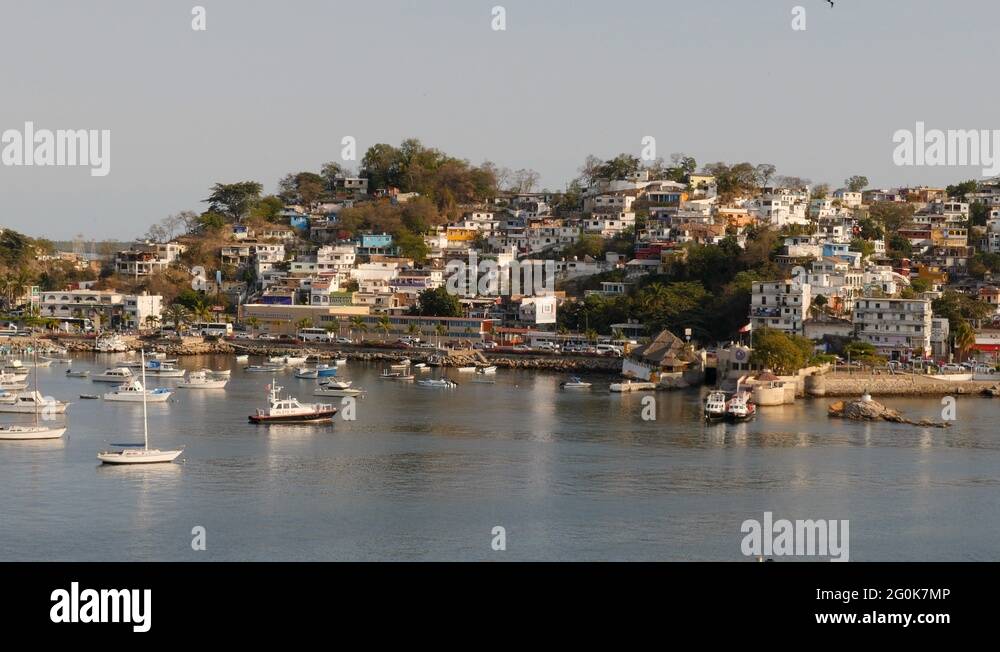 Manzanillo skyline Stock Videos & Footage - HD and 4K Video Clips - Alamy