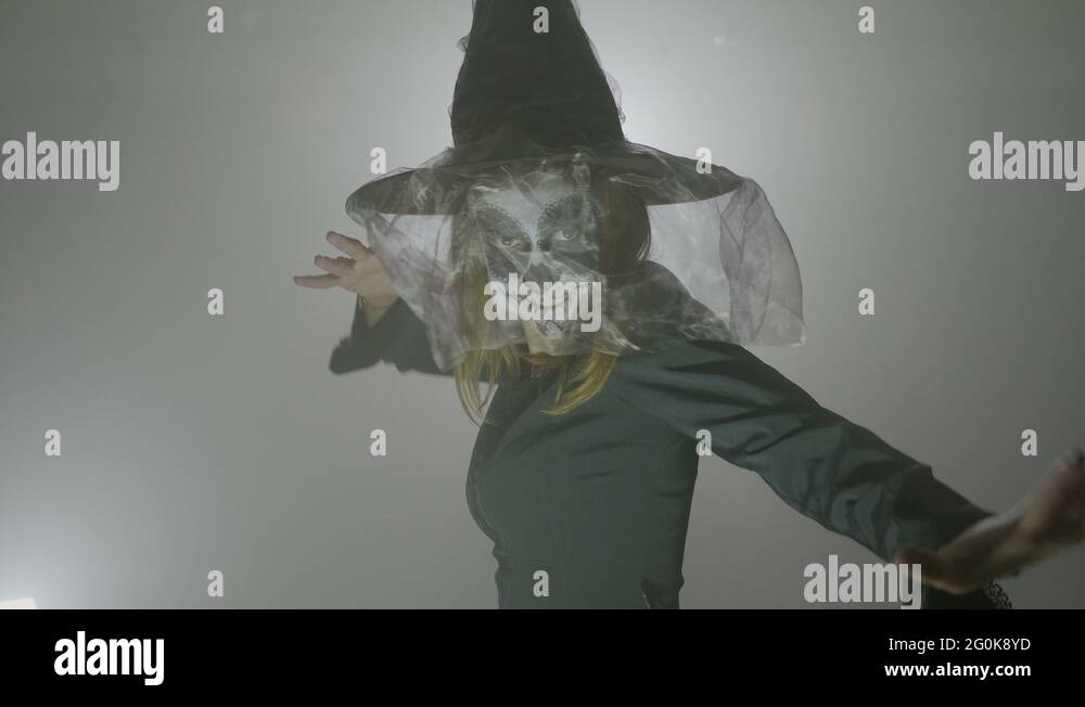 Scary way Stock Videos & Footage - HD and 4K Video Clips - Alamy