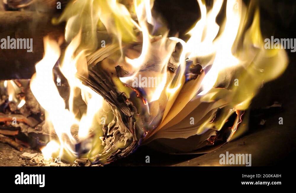 Pile papers and fire Stock Videos & Footage - HD and 4K Video Clips - Alamy