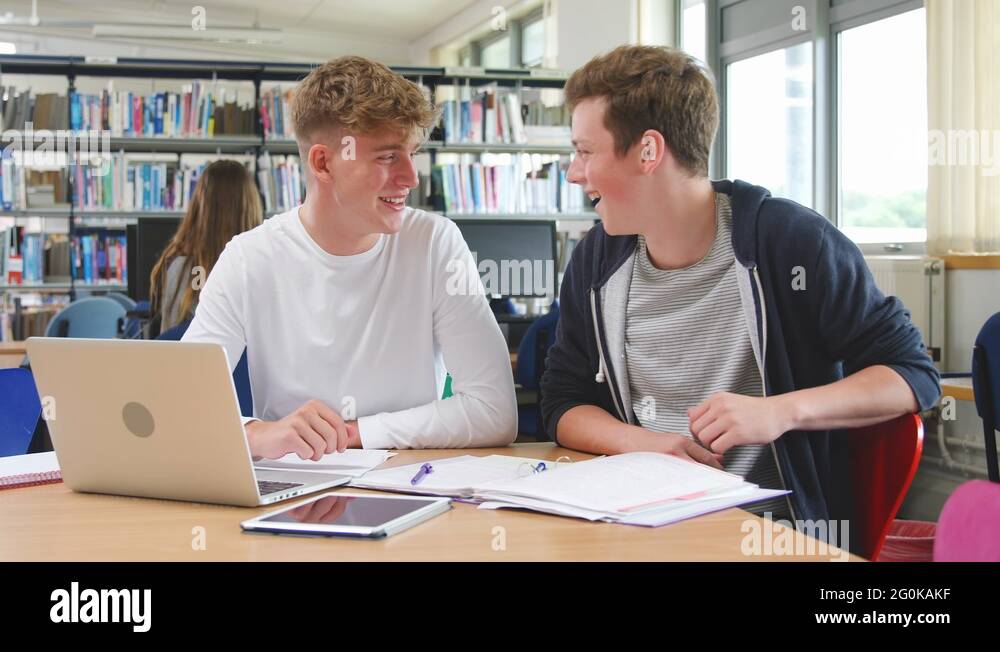 Students working together in library Stock Videos & Footage - HD and 4K ...