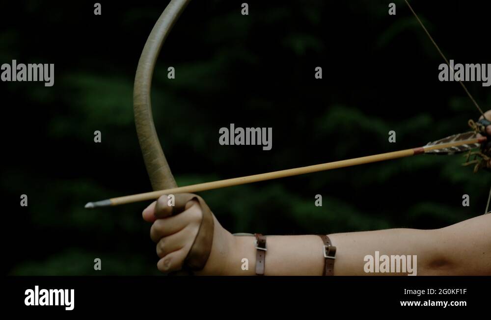 Arrow bow and arrow Stock Videos & Footage - HD and 4K Video Clips - Alamy