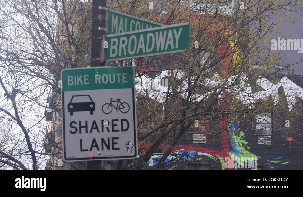 Bike lane new york city Stock Videos & Footage - HD and 4K Video Clips ...