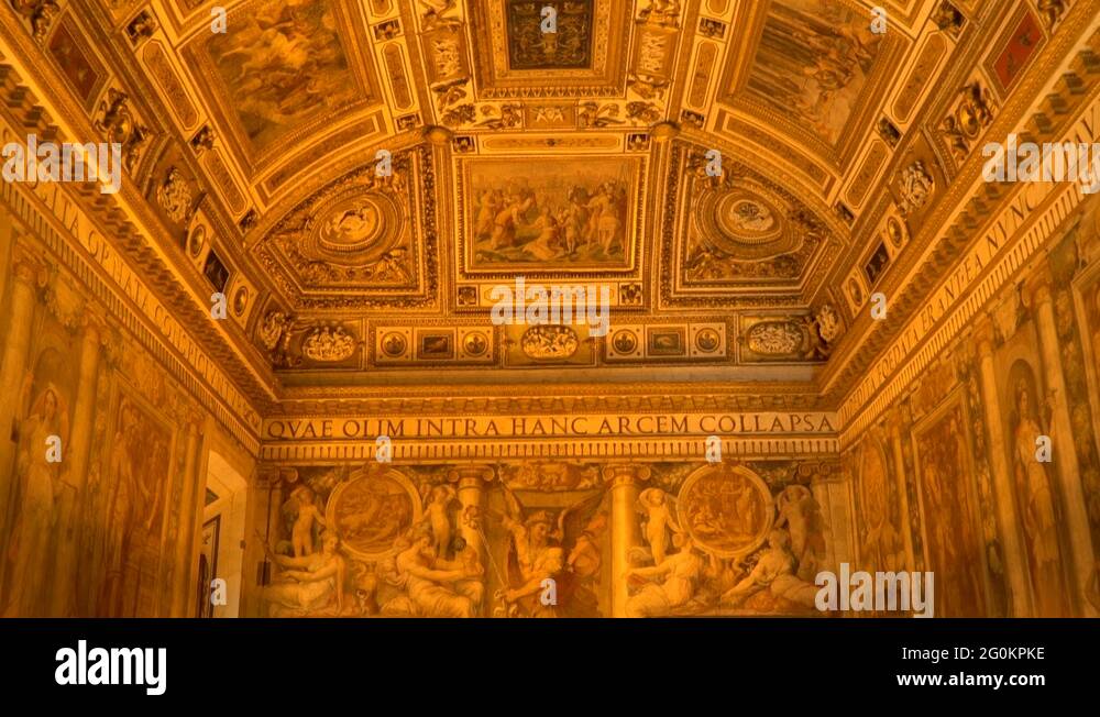 Italian Renaissance Style Room Stock Video Footage - Alamy