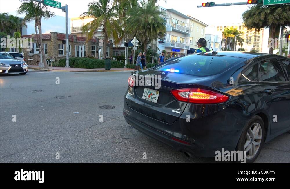 Unmarked police car Stock Videos & Footage - HD and 4K Video Clips - Alamy
