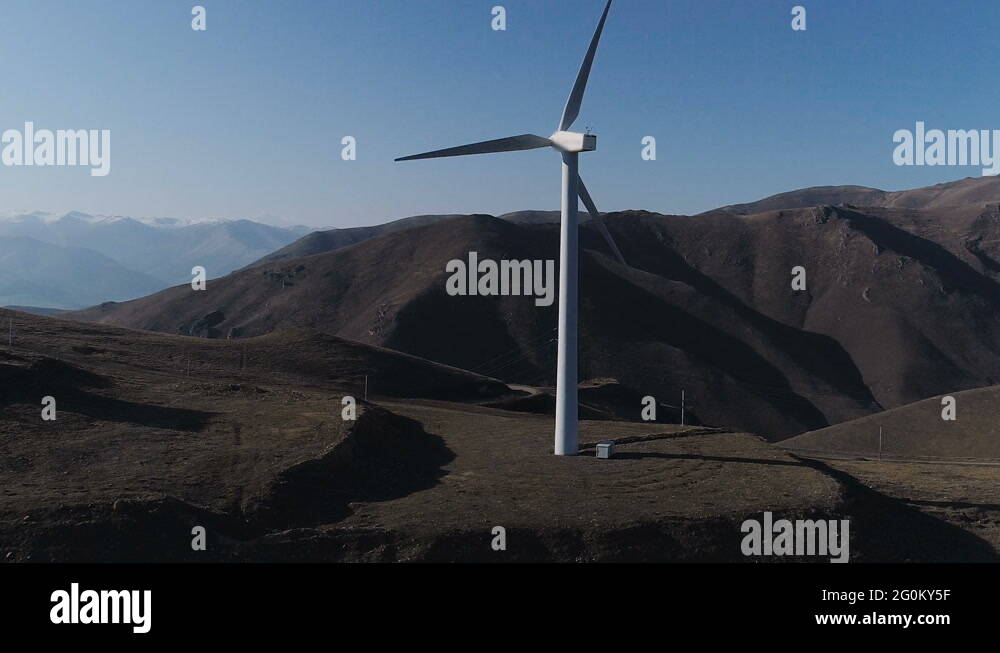 Windy power station Stock Videos & Footage - HD and 4K Video Clips - Alamy