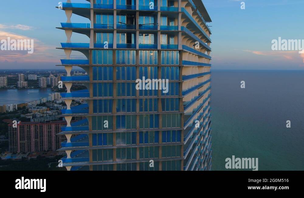 Building side of Stock Videos & Footage - HD and 4K Video Clips - Alamy