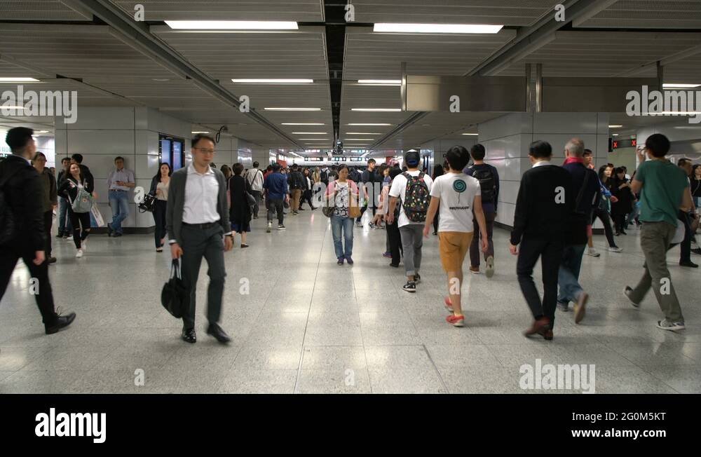 Busy Hong Kong Metro Train / Subway MTR Station Stock Video Footage - Alamy