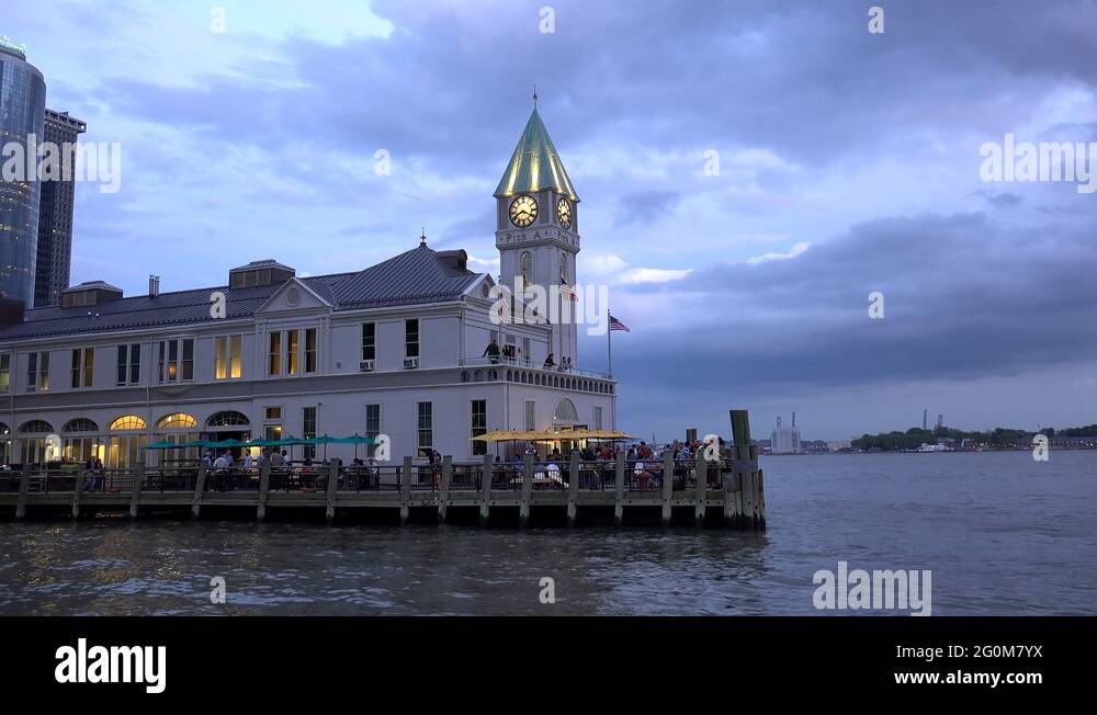 Pier A Harbor House ( Battery Park, Lower Manhattan) at night. New York ...