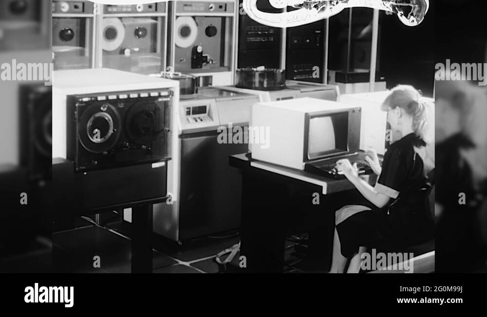 1980s Woman Female RETRO Programer Vintage Computing Old Film ...