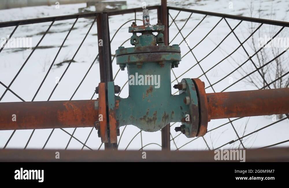 Steam distribution pipe Stock Videos & Footage - HD and 4K Video Clips ...