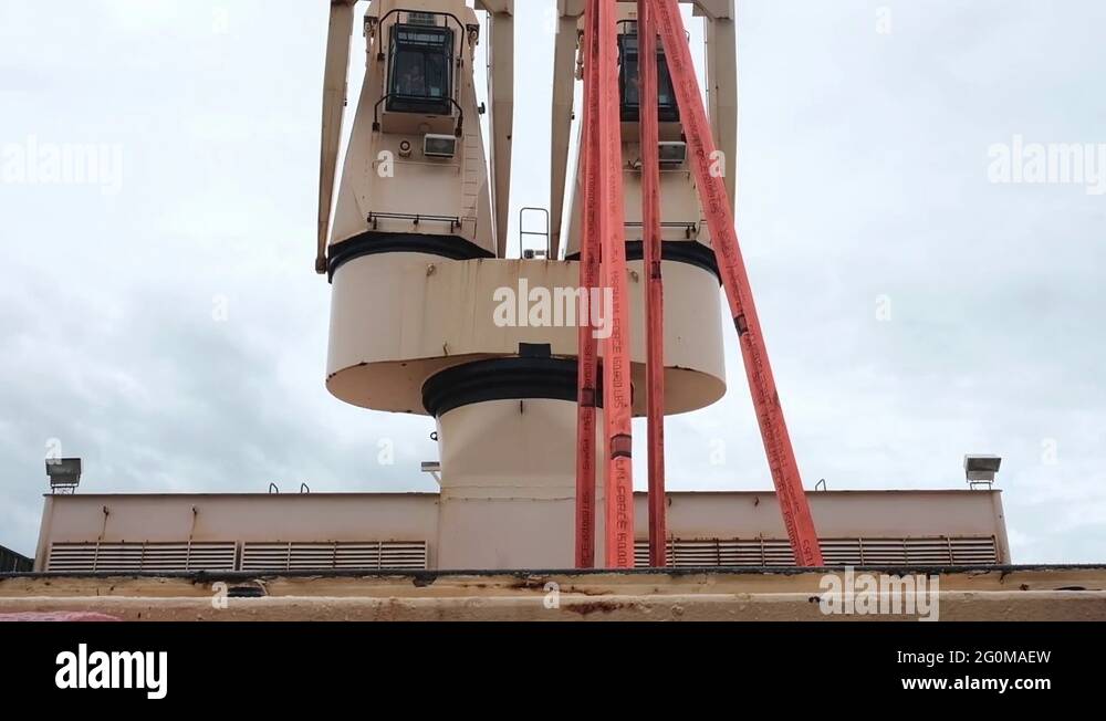 USNS SGT William R. Button personnel offloads military vehicle - 2017 ...